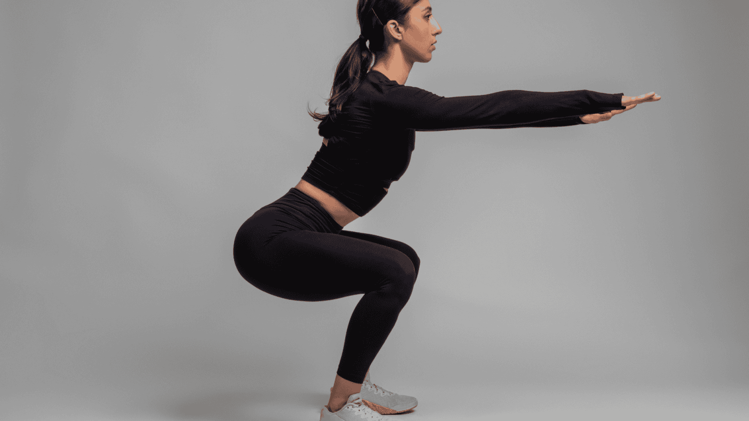 The Ultimate 4-Week Squats Workout Plan to Strengthen