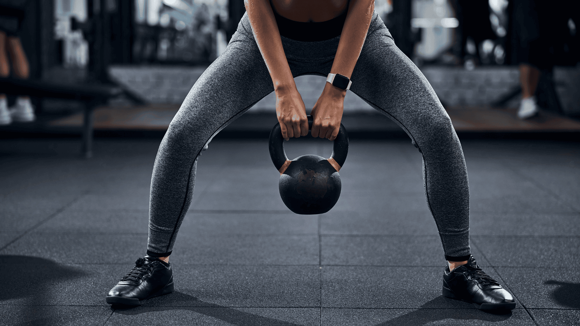 5 Beginner-to-Advanced Sumo Squat Progressions to Build Strength